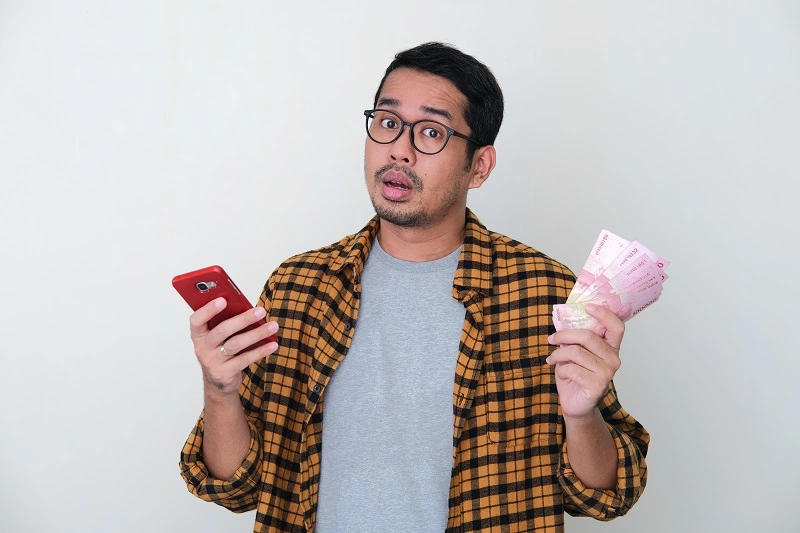 Mengapa Kita Harus Berhati-Hati dalam Mengelola Uang?